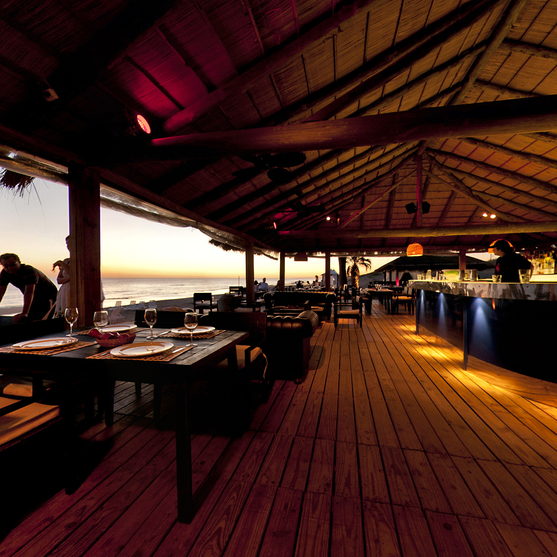 Tommy Bistró > Restaurantes > Punta Ballena - PuntadelEste360 - Tours ...